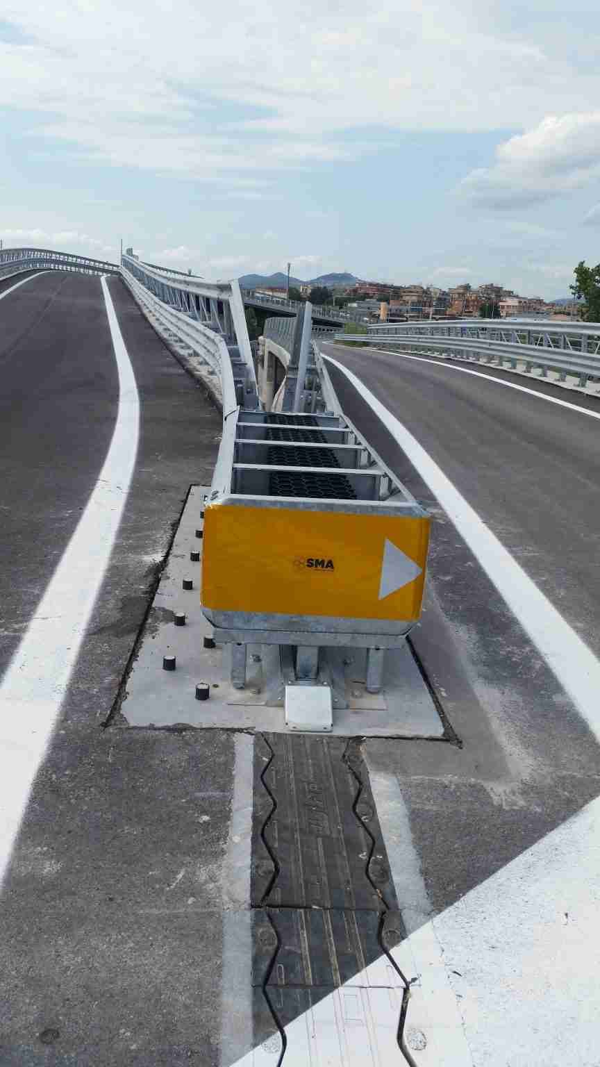 Val d’Esino 76 State Road- Installation of a crash cushion on expansion ...